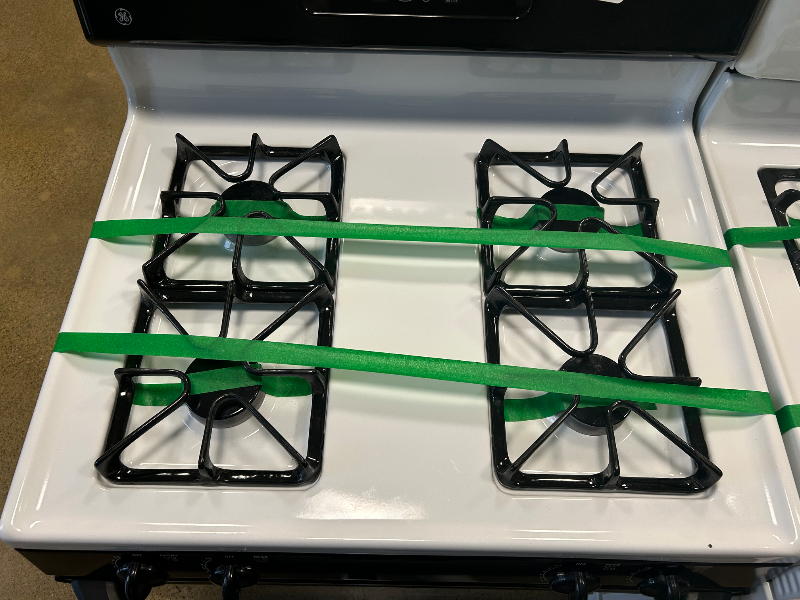 GE Gas Stove - 7502 – Shorties Appliances And More, LLC