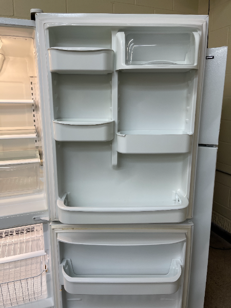 Amana Bottom Freezer Refrigerator - 5534 – Shorties Appliances And More ...