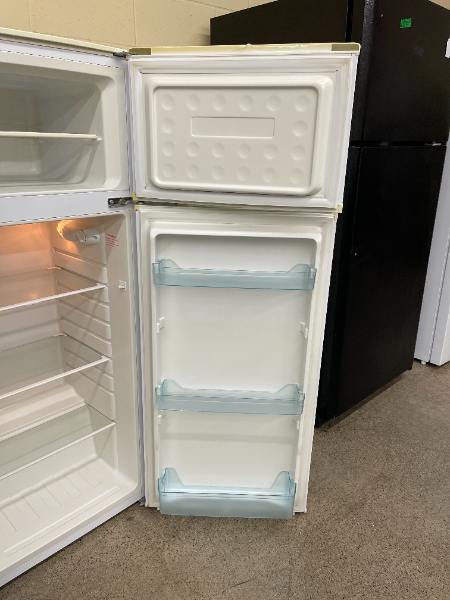 Criterion Refrigerator - 6374 – Shorties Appliances And More, LLC