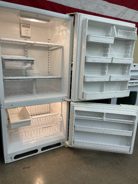 Amana Bottom Freezer Refrigerator - 4748 – Shorties Appliances And More ...