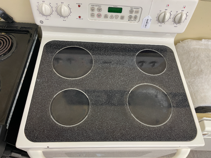 GE Bisque Electric Stove - 5060 – Shorties Appliances And More, LLC