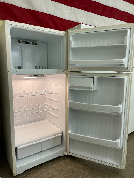 GE Bisque Refrigerator - 0834 – Shorties Appliances And More, LLC